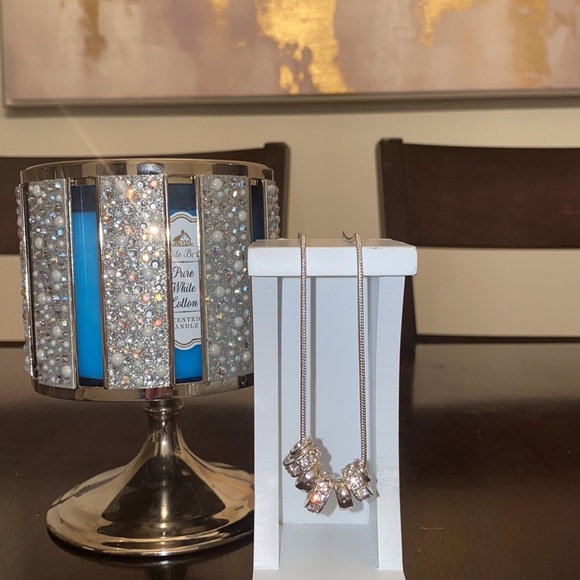 Guess | Jewelry | Guess Necklace Silver Tone Various Size Rings | Poshmark